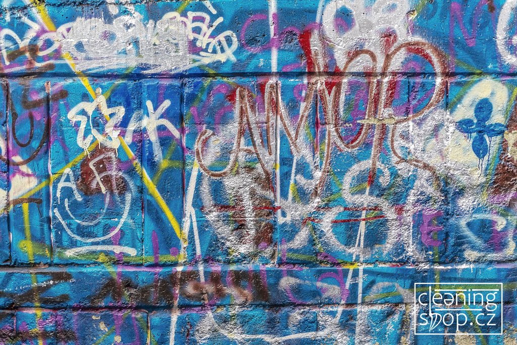 Graffiti v bytových domech: problém, který trápí obyvatele i správce ...